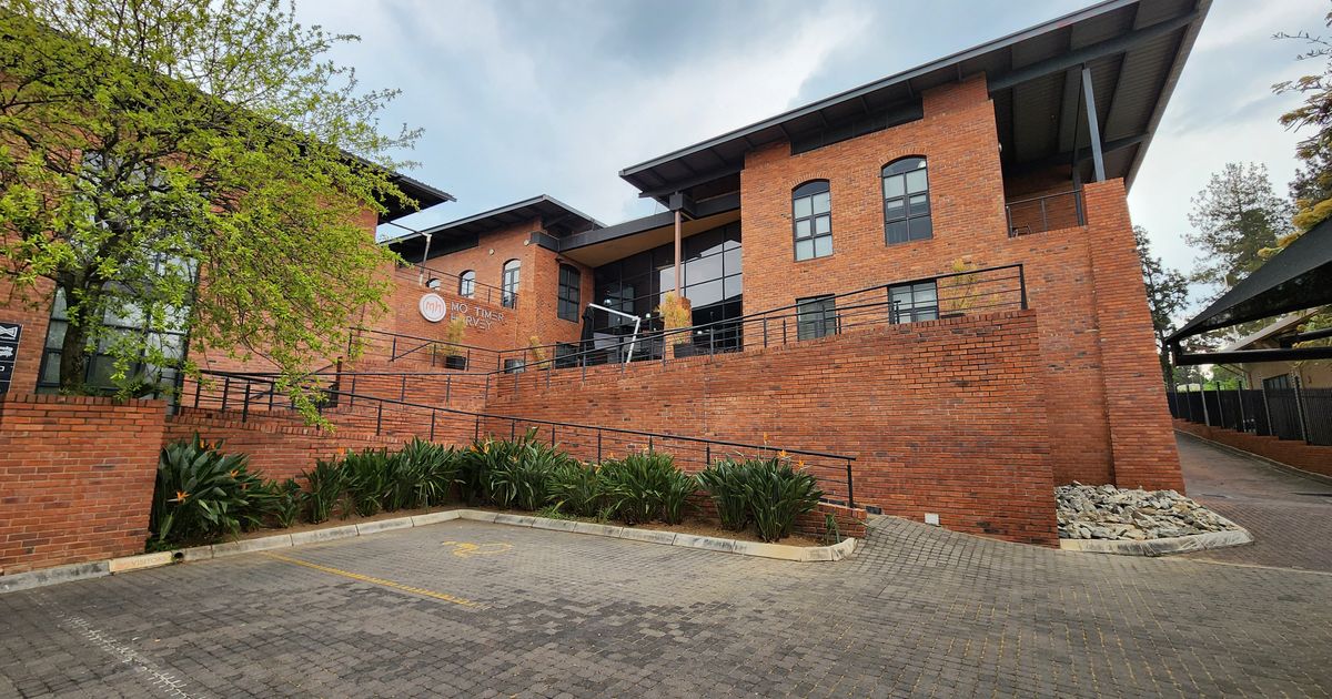 Commersial Property - Paulshof | Devhula Auctioneers
